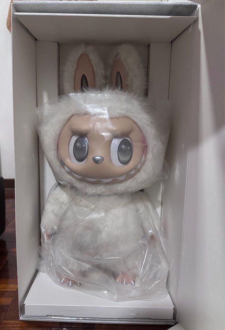 POPMART ZIMOMO ANGEL IN CLOUD & DISPLAY BOX, Hobbies & Toys, Toys ...