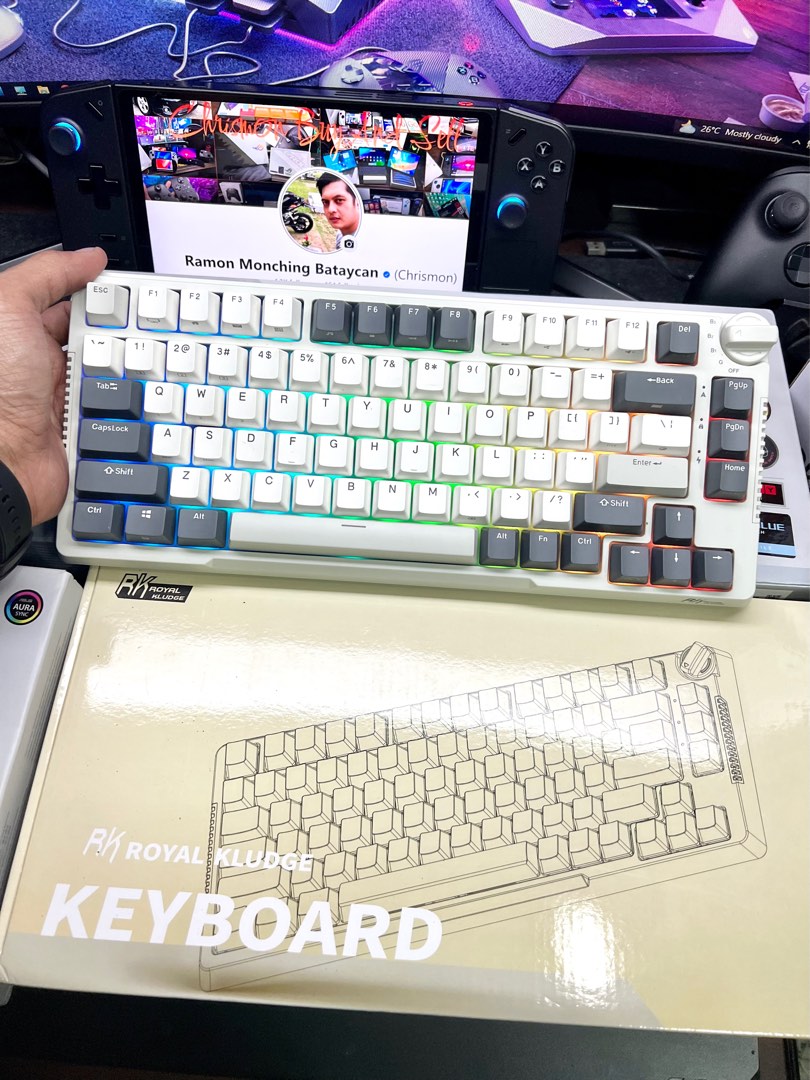 Royal Kludge RK-H81 Tri-Mode RGB Mechanical Keyboard Complete Good As ...