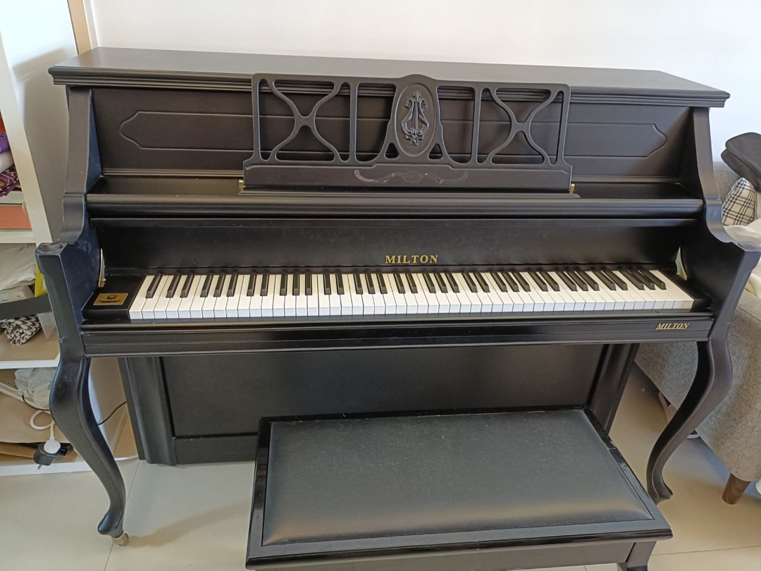 Second hand MILTON piano, Hobbies & Toys, Music & Media, Musical ...