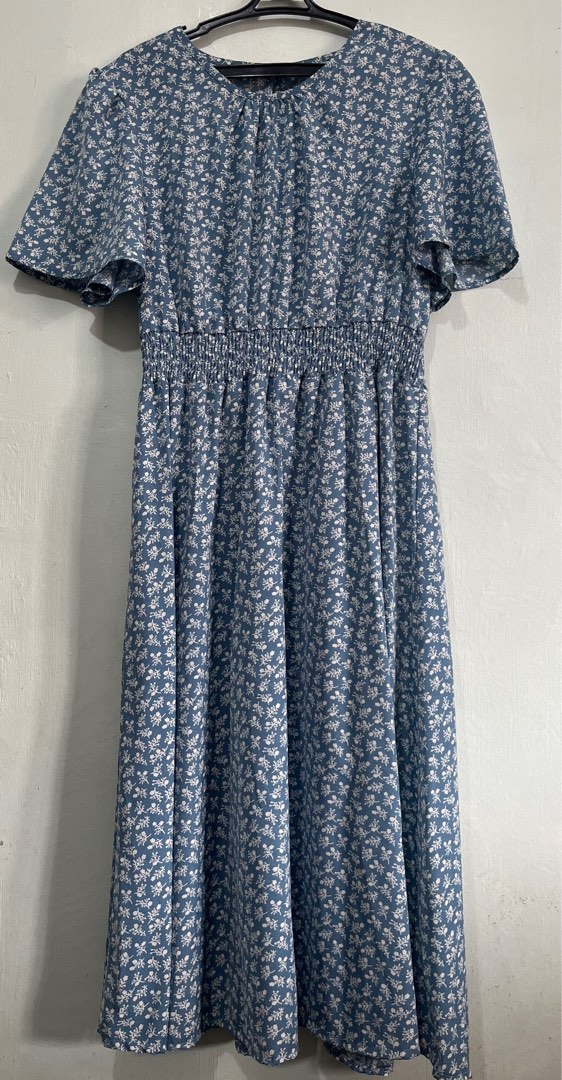 Shein Dusty Blue Powder Blue Midi Dress Large, Women's Fashion, Dresses ...