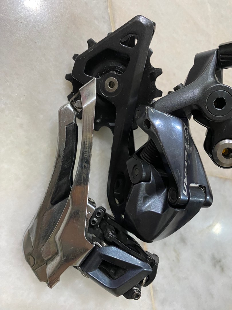 Shimano ultegra R8000 FD & RD, Sports Equipment, Bicycles & Parts, Bicycles on Carousell