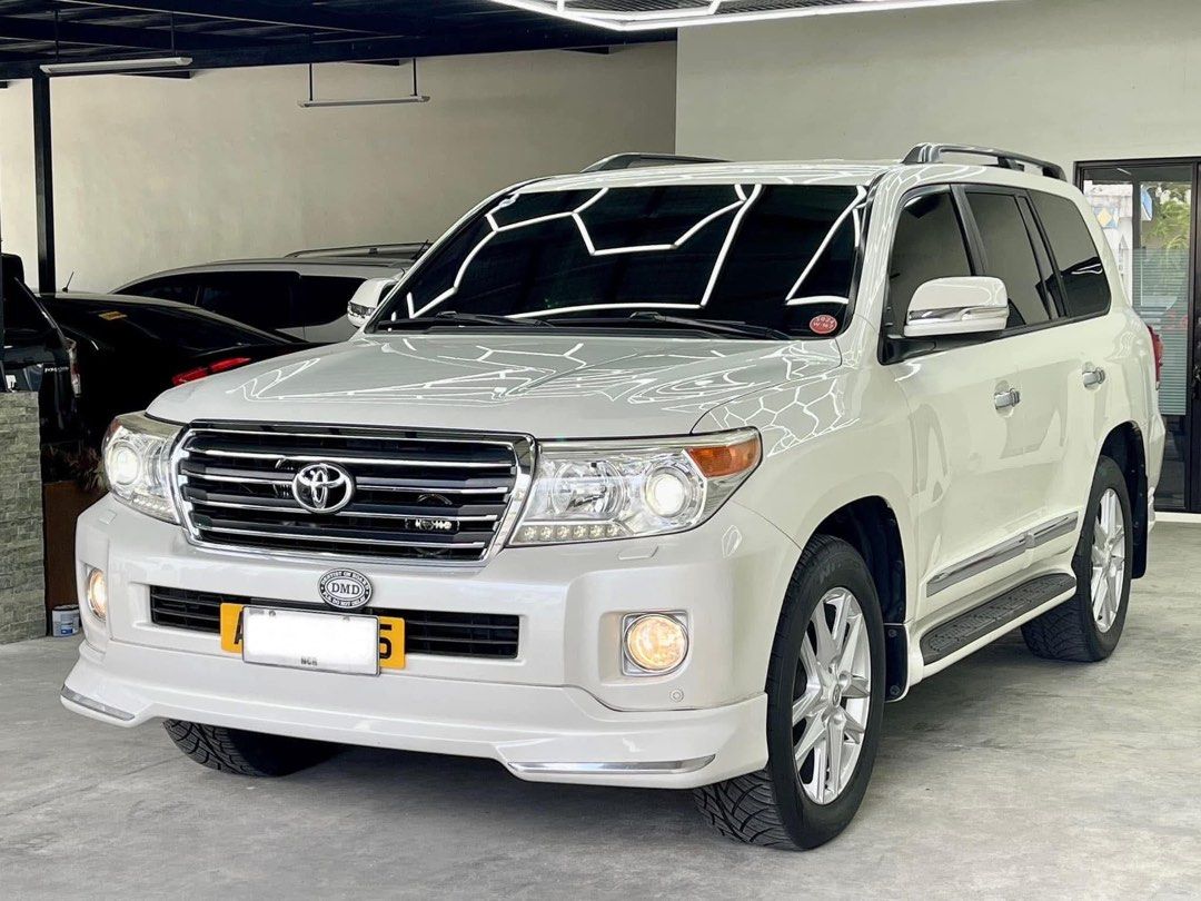 Toyota Land Cruiser LC200 VX Limited Pearl White Dubai Version Auto ...