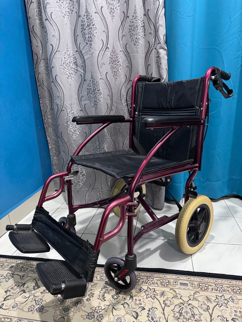 Wheelchair Hopkin Detachable Lightweight, Health & Nutrition, Assistive ...