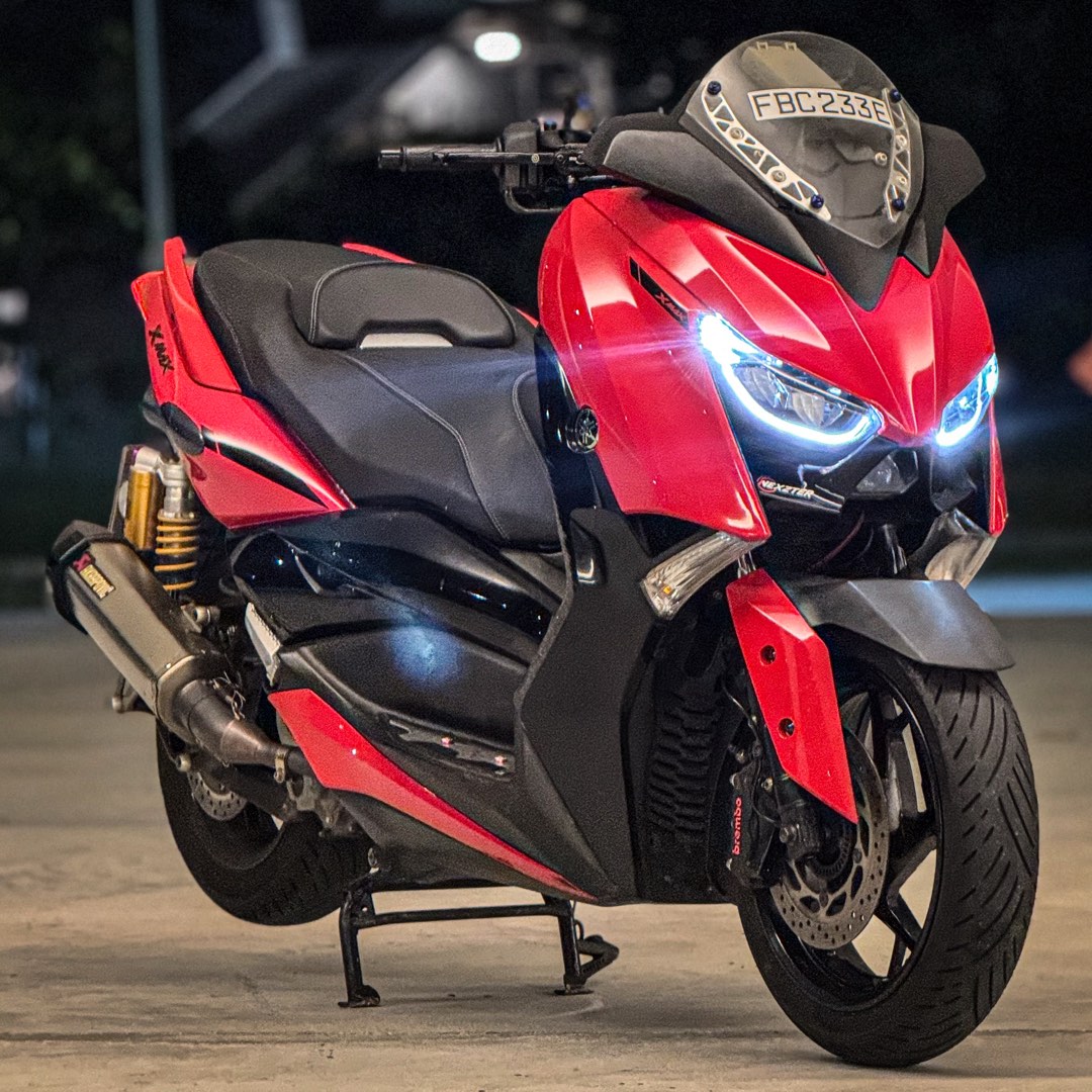 Yamaha Xmax 300 V1 (akrapovic exhaust), Motorcycles, Motorcycles for ...