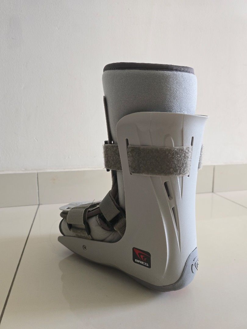 BREG walker genesis mid-cald boot [S size] for sprained ankle, Health ...