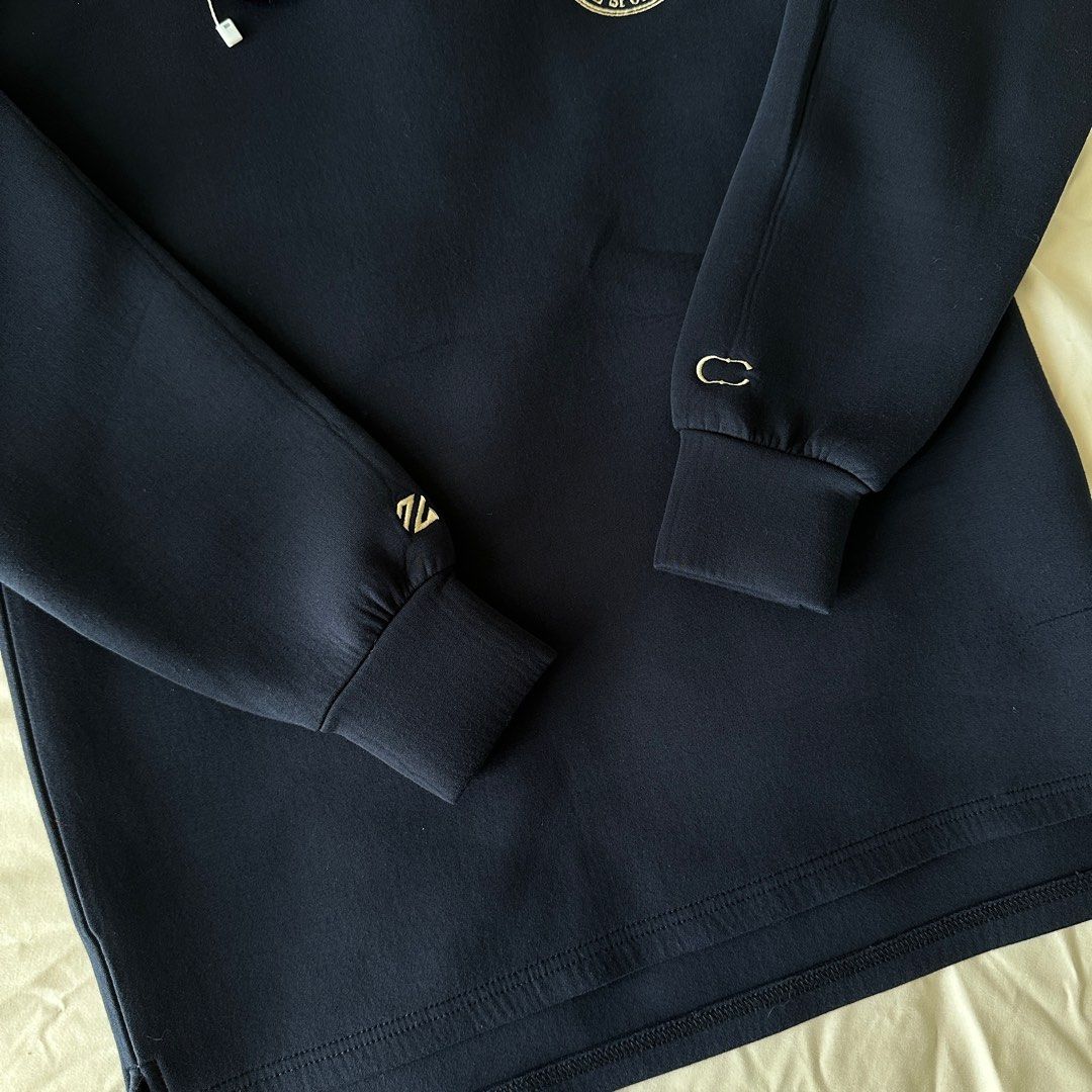 Cakenis Club X LZJ Valiant Badge Top in Navy, Women's Fashion, Coats ...
