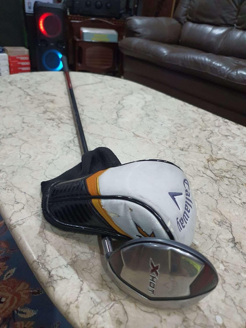 Callaway Xhot 3 wood R flex, Sports Equipment, Sports & Games, Golf on Carousell