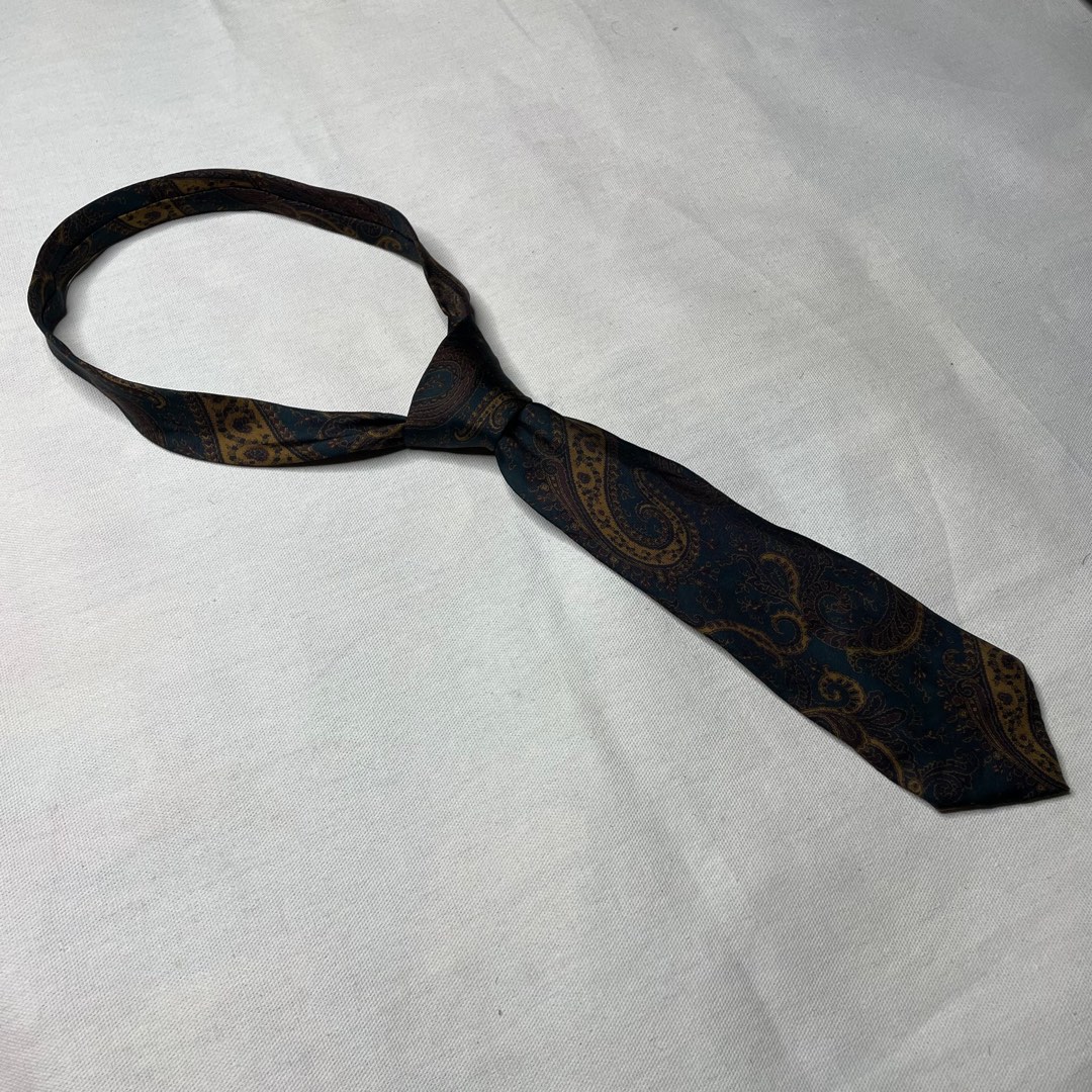 DASI VINTAGE BURTON NEW YORK ORIGINAL - VINTAGE TIES - TIE Y2K - DASI ...