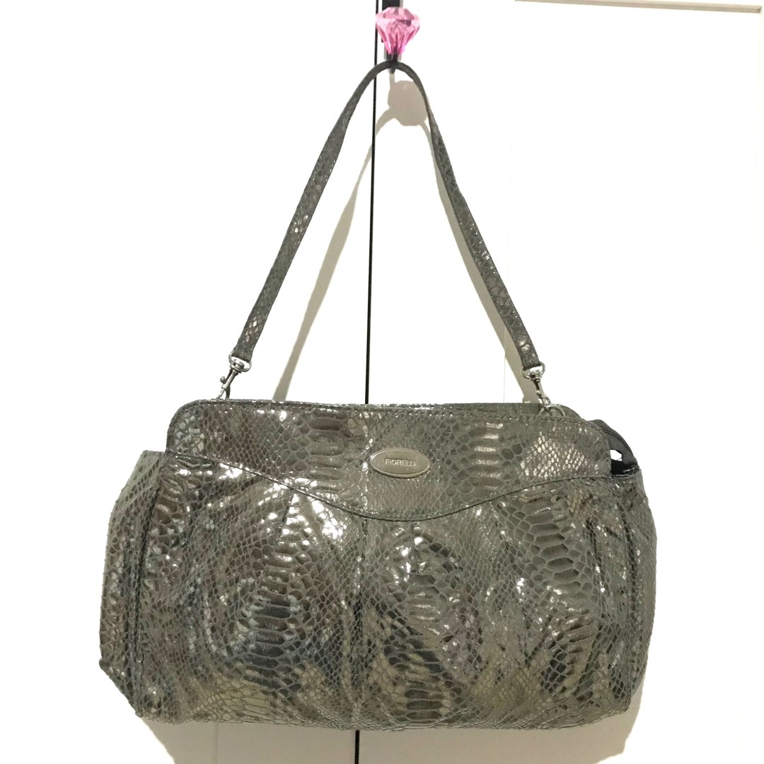 FIORELLI (Original) Vintage Silver Shoulder Bag (baca diskripsi ...