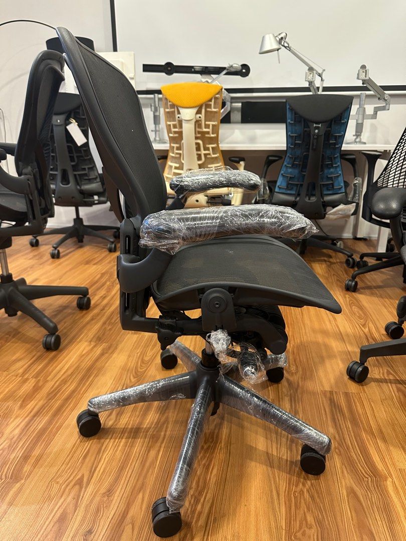 Herman miller classic aeron size b fully loaded with posture fit, back ...