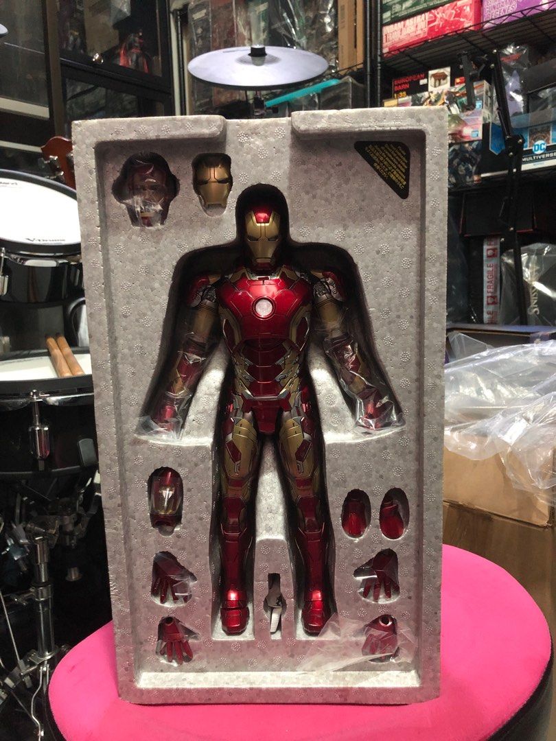 Hot Toys Ironman Mk43 MIB, Hobbies & Toys, Toys & Games on Carousell