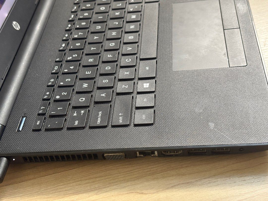 HP 14-am101tx Intel i5 7th Gen AMD Radeon R5 M330, Computers & Tech ...