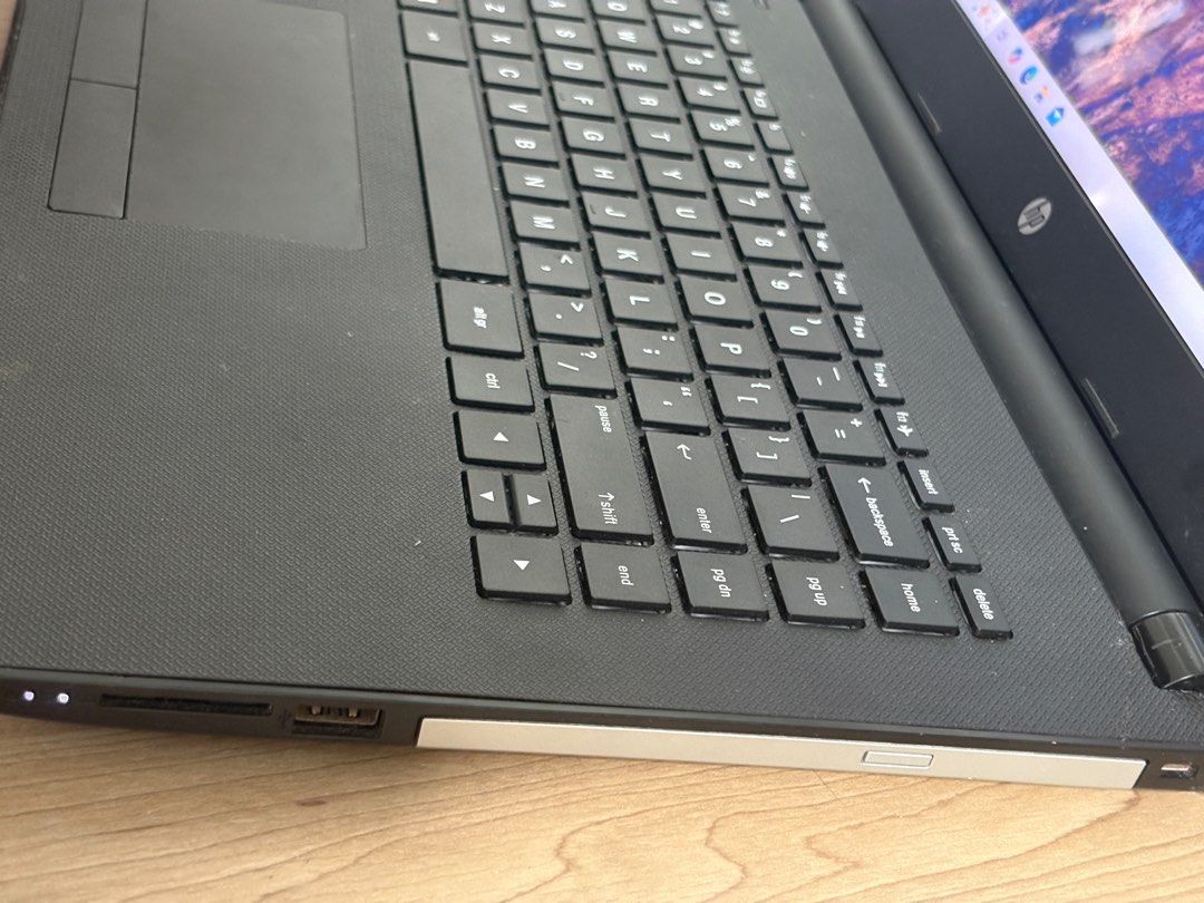 HP 14-am101tx Intel i5 7th Gen AMD Radeon R5 M330, Computers & Tech ...