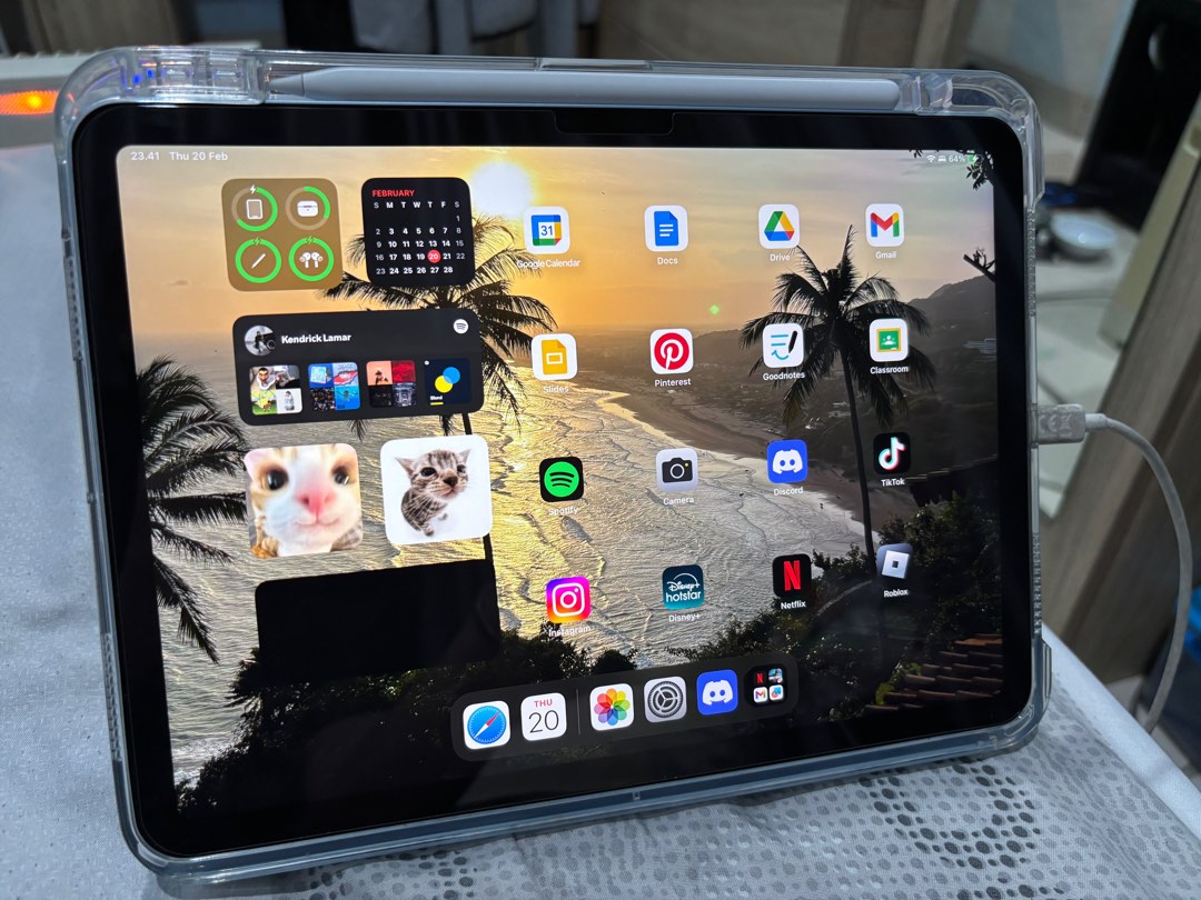 IPAD AIR 6 128GB INTER & APPLE PENCIL PRO NOMINUS MULUS, Telepon ...