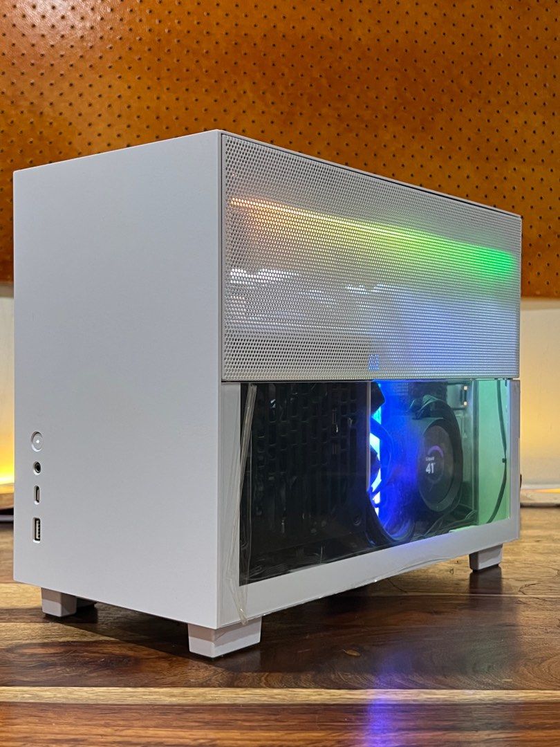 ITX Lian Li Mini Gaming PC (Zotac 4060 8GB TWIN EDGE OC Edition + Intel ...