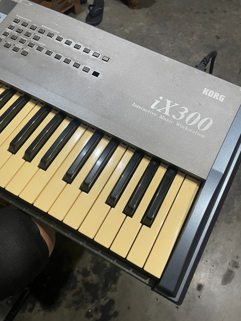 Korg ix300 (61 Keys), Hobbies & Toys, Music & Media, Musical ...