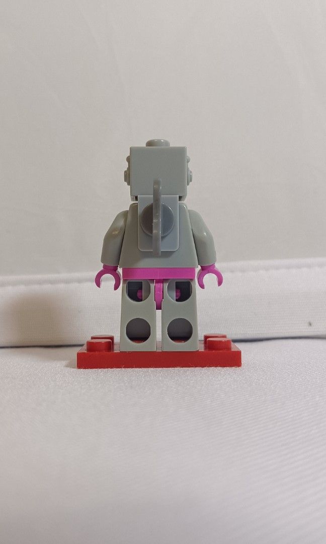 Lego 71002 Minifigures Series 11 - Lady Robot Mini Action Figure ...