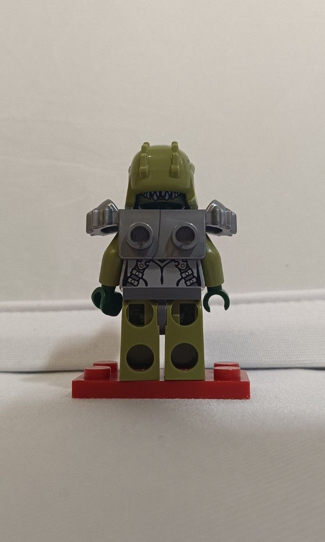 Lego Legends of Chima 70132 Cragger Crocodile Alligator Mini Figure, Hobbies & Toys, Toys ...