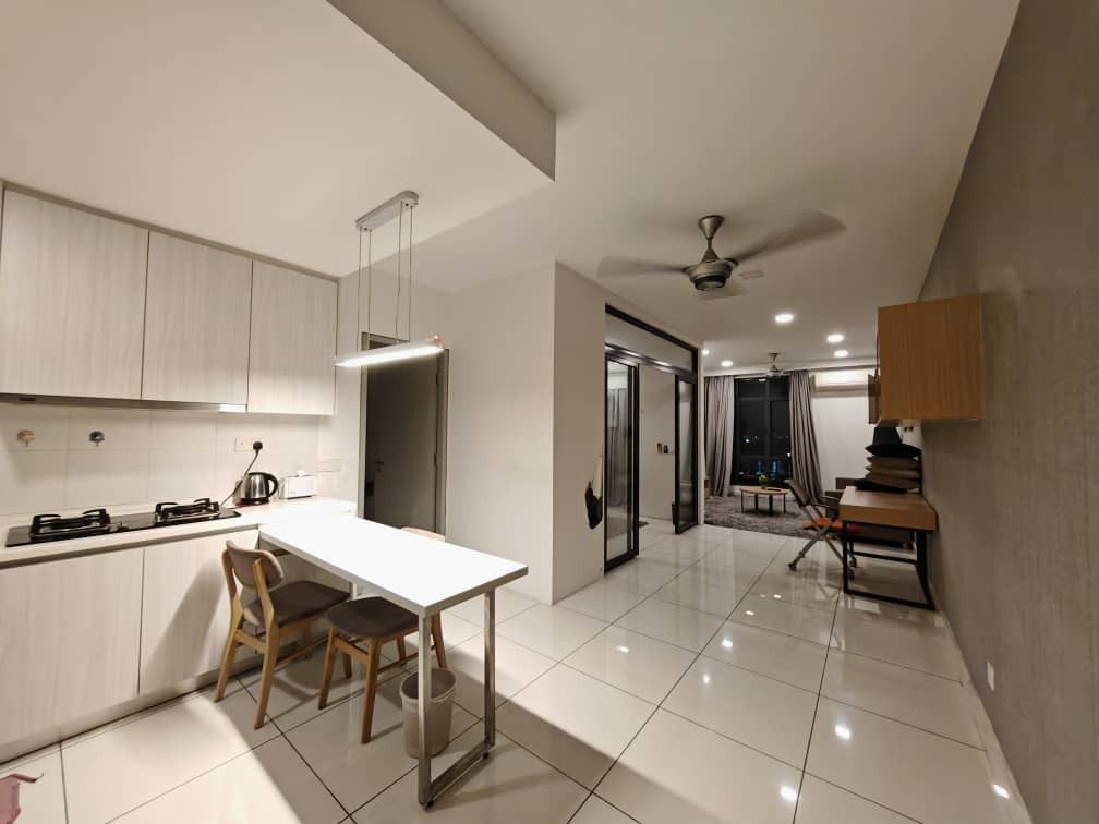 luxury unit For Sale *One Tebrau Residence @ JB town (1Tebrau ...