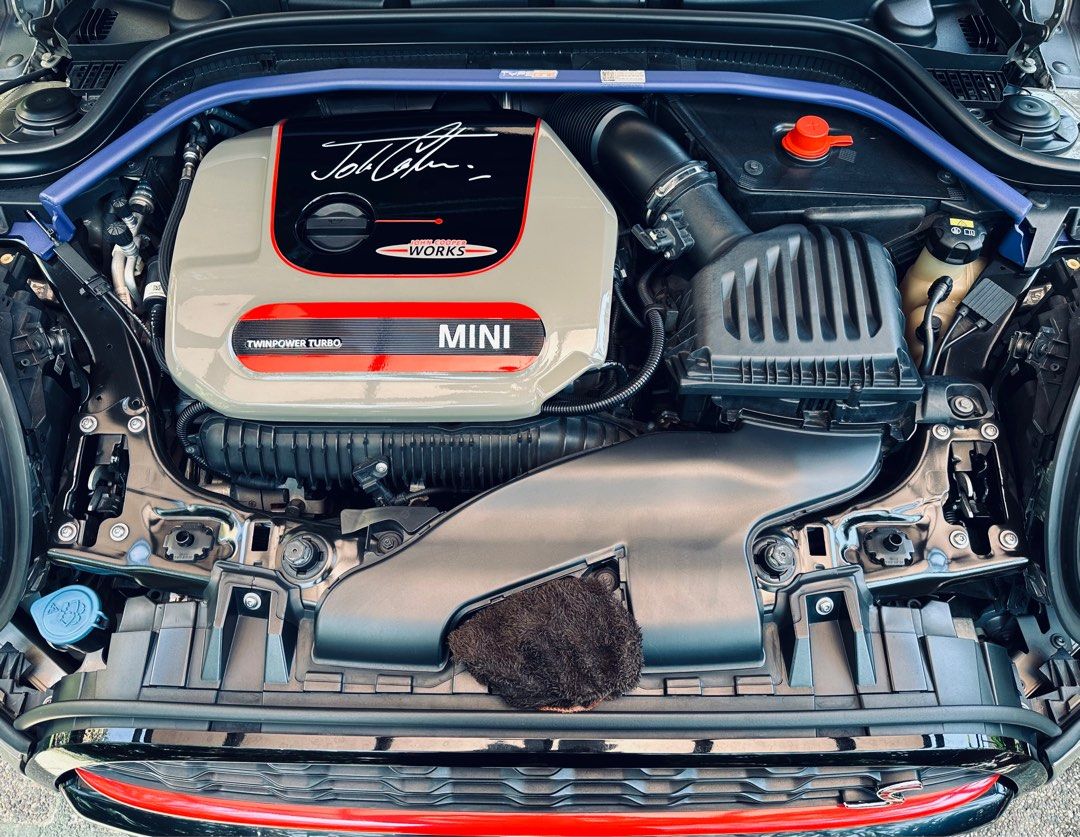Mini Cooper F series facelift engine cover, Auto Accessories on Carousell