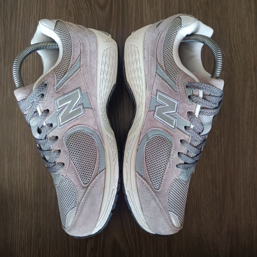 New Balance 2002R Yuanzu Grey 8UK / 26.5CM (RM 148), Men's Fashion ...