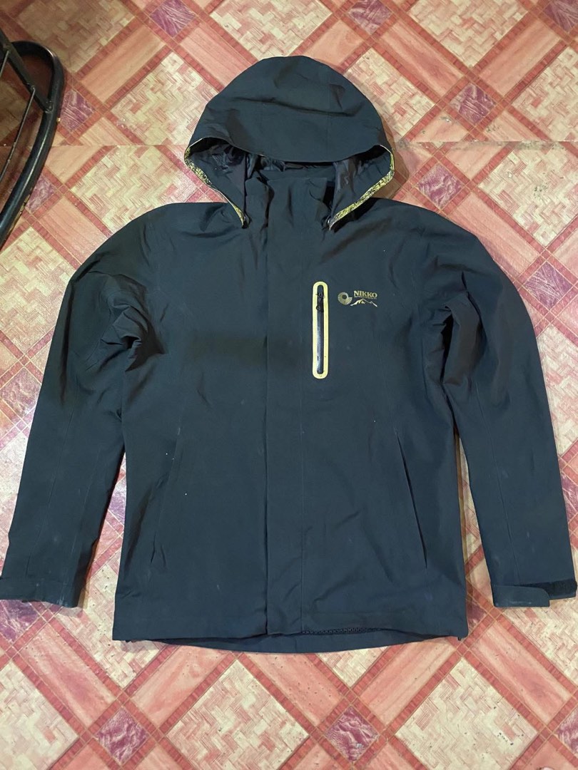 Nikko AquaDry Rain Jacket, Men's Fashion, Coats, Jackets and Outerwear ...