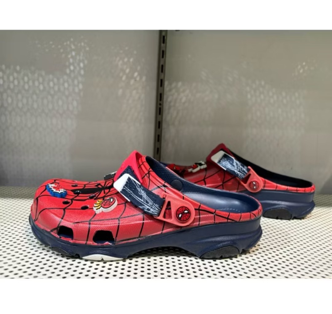 Spiderman crocs (ALL SIZES AVAILABLE), Men's Fashion, Footwear ...