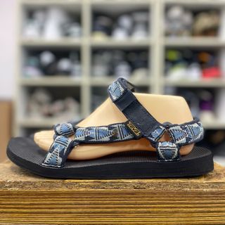TEVA UNIVERSAL SANDAL, Men's Fashion, Footwear, Flipflops and Slides on ...