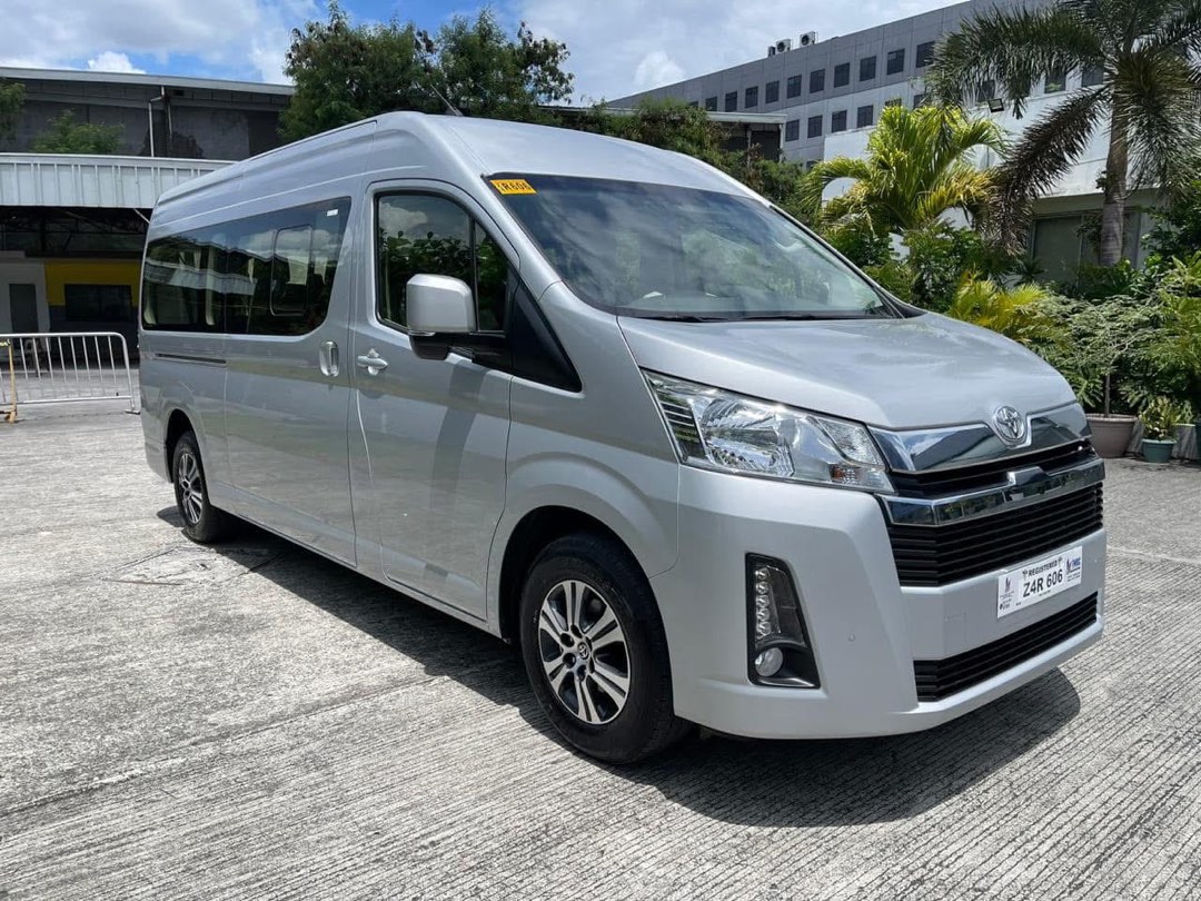 Toyota hiace gl grandia 2018 For Sale | Carousell Philippines