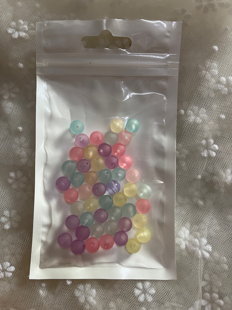 Transparent simple butter hole rubber beads, Hobbies & Toys, Stationery ...