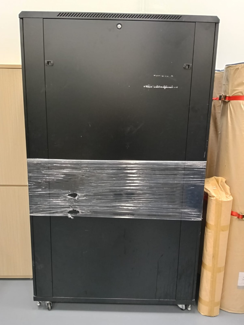 42U *800*1200 mm Server Rack, Furniture & Home Living, Furniture ...