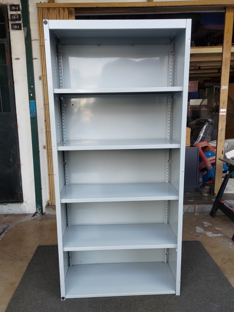 6 1/2' Closed Type Open Shelf c/w 4 Metal Shelves (Used), Furniture ...