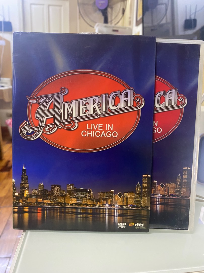 AMERICA LIVE IN CHICAGO - Original Music Album CD DVD set - Preloved ...