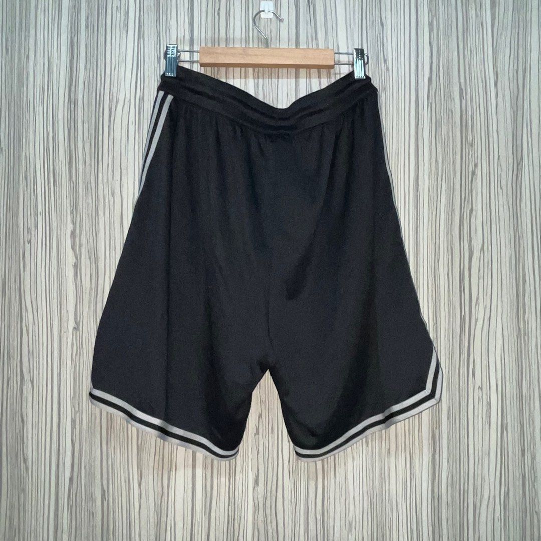 anta basketball short basic, Men's Fashion, Activewear on Carousell