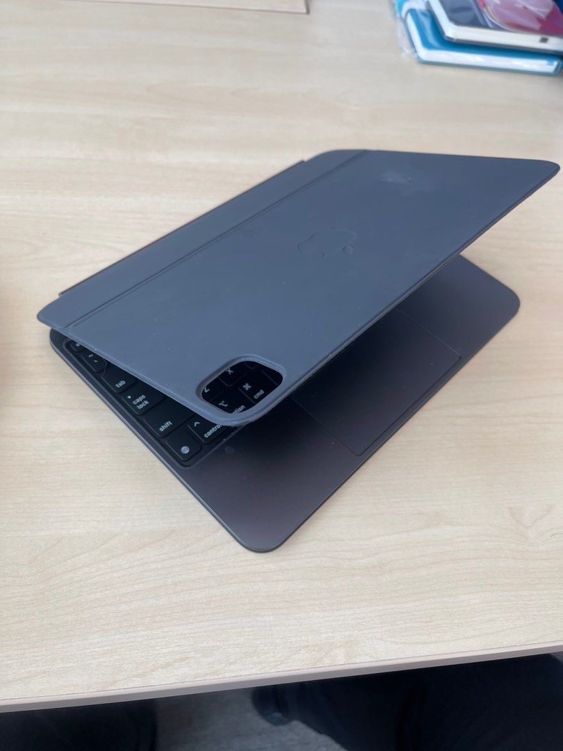 Apple Magic Keyboard 11 Inch Ipad Pro 4, Mobile Phones & Gadgets ...