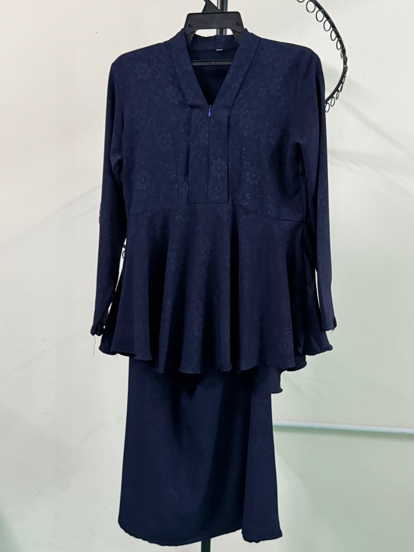 Baju Kurung Peplum Dark blue / Baju kurung raya, Women's Fashion ...