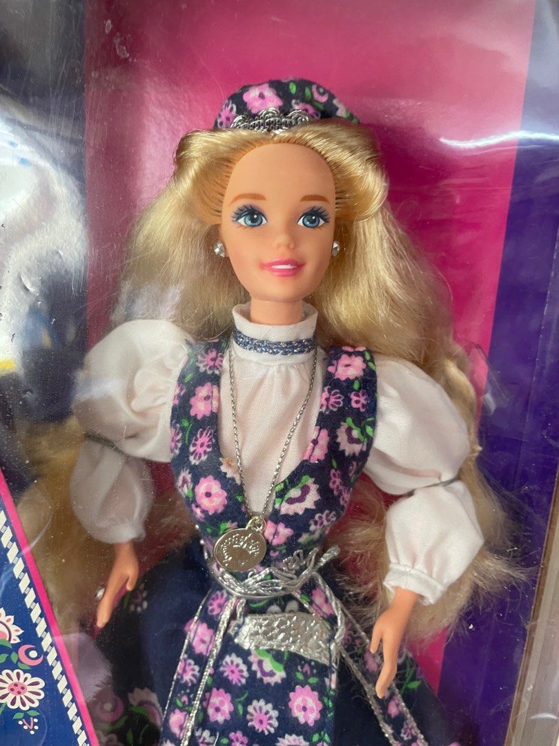 barbie norwegian 1995, Hobbies & Toys, Toys & Games on Carousell