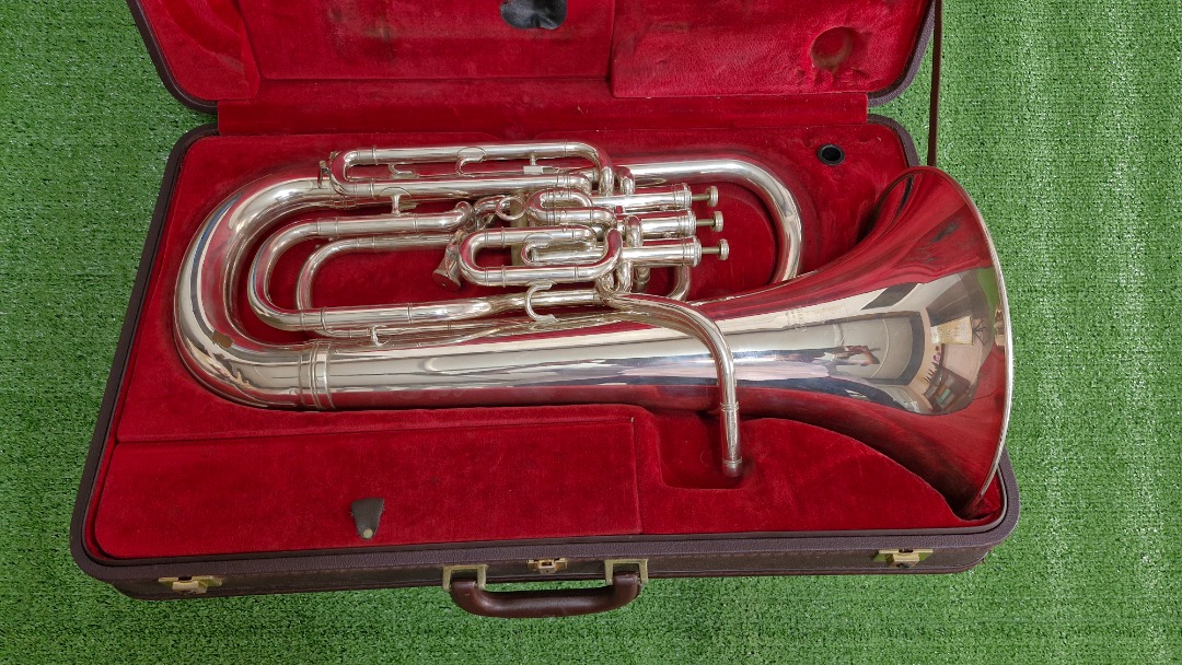 Besson BE967-2 Sovereign Series Compensating Euphonium, Hobbies & Toys ...