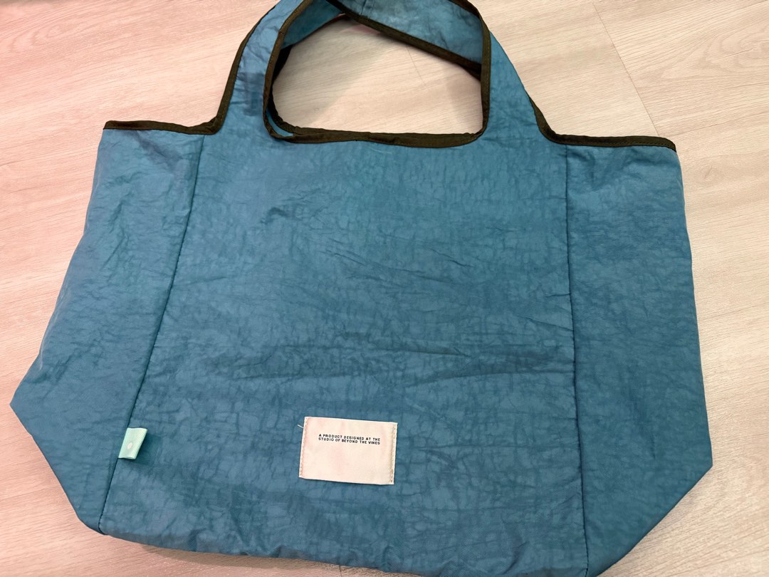 BTV mega crunch carrier - Blue, Women's Fashion, Bags & Wallets, Tote ...