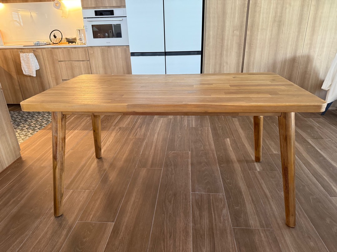 Castlery SEB dining table, Furniture & Home Living, Furniture, Tables ...