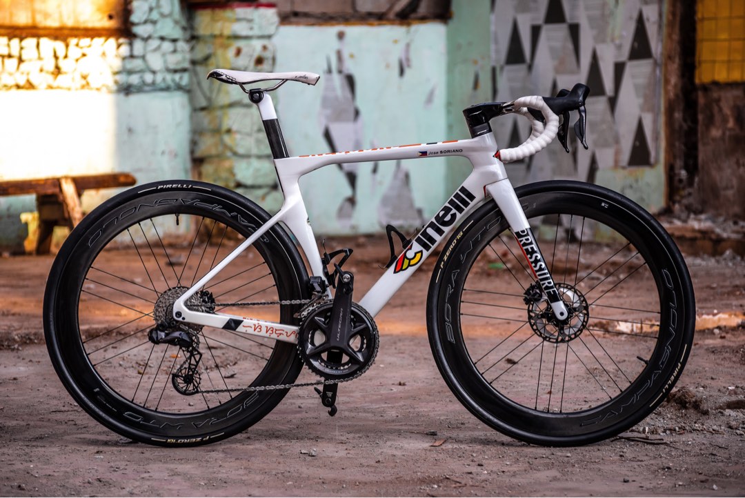 Cinelli Pressure Frameset 2021, Sports Equipment, Bicycles & Parts ...