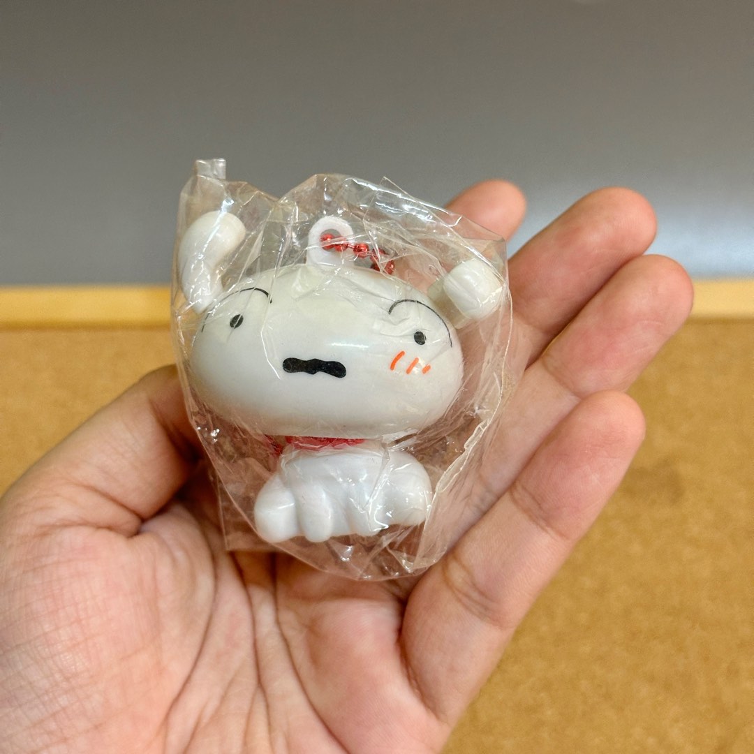 Crayon Shin-Chan Shiro Dog Charm - Php 100, Hobbies & Toys, Memorabilia ...