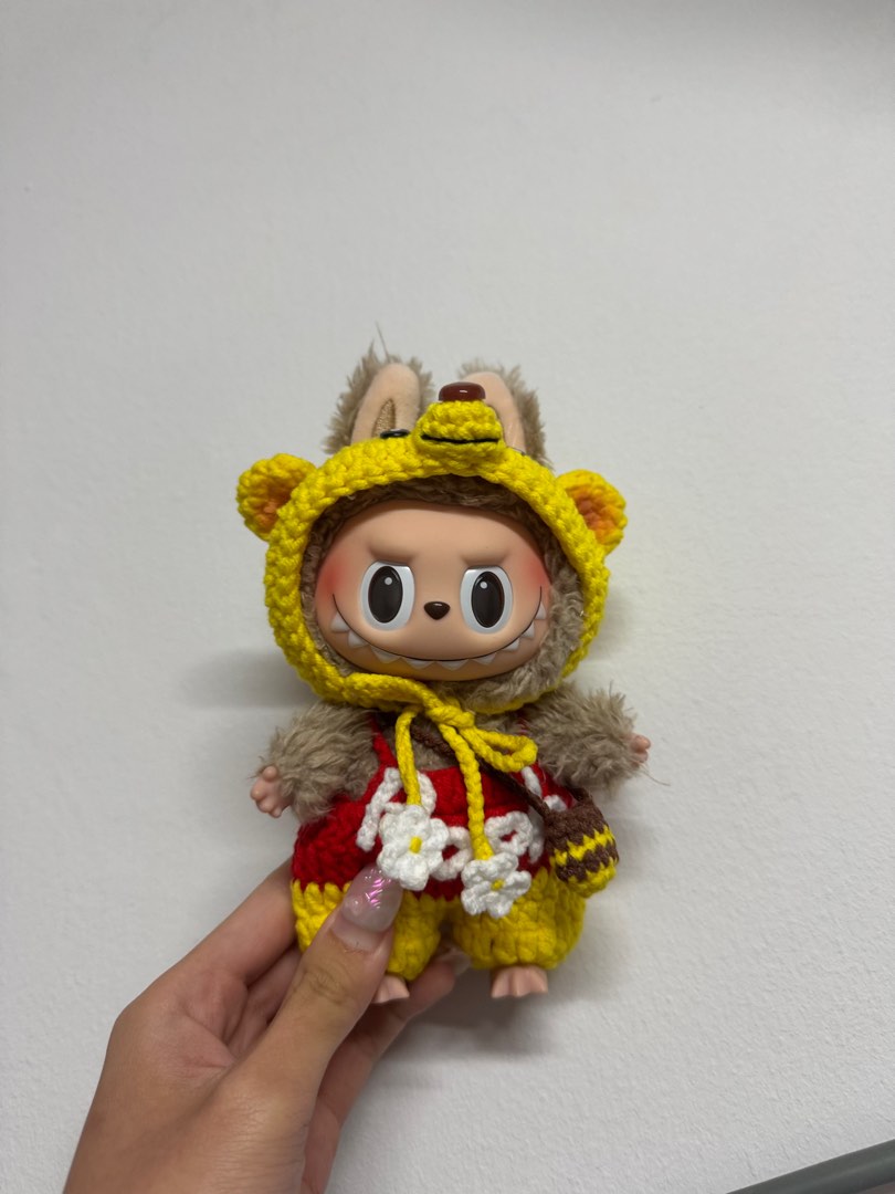Crochet labubu clothes winnie the pooh costume bear cute, Hobbies ...