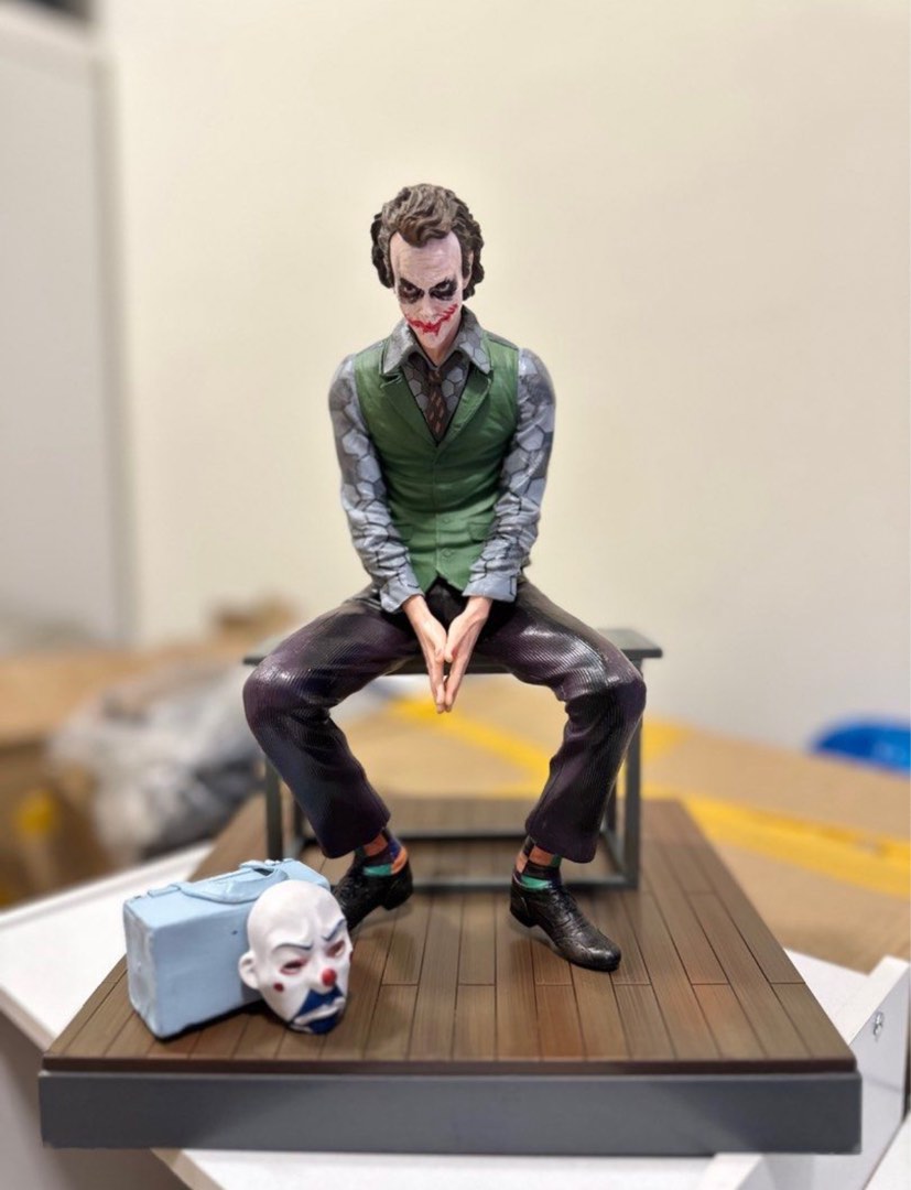 DC Dark Knight Joker On Bench Action Figure 30cm, Hobbies & Toys, Toys ...
