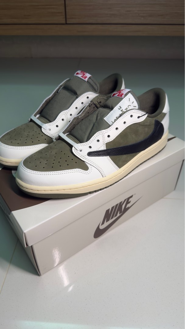 DS Travis Scott X Air Jordan 1 Low SP OG Low Reverse Olive, Men's ...