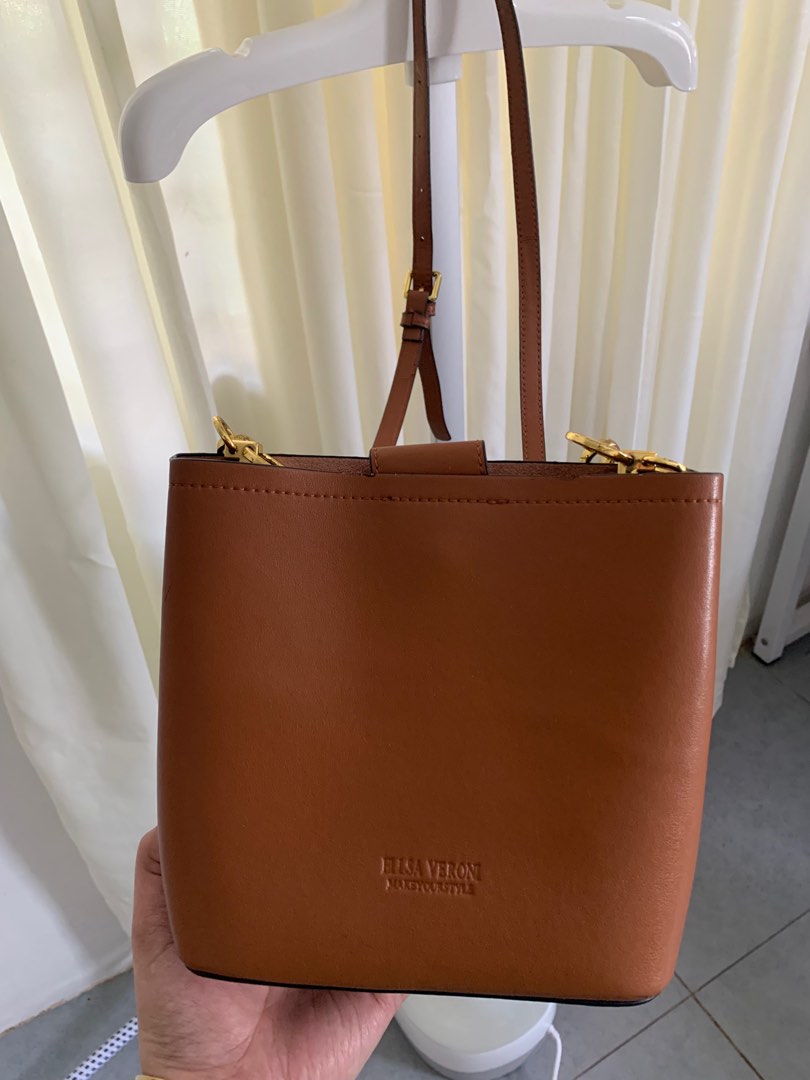 Elsa Veroni Sling Bag, Women's Fashion, Bags & Wallets, Cross-body Bags ...