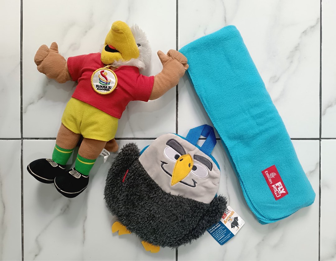 Emirates airlines blanket Fly Withme collectible soft toys / Kedah ...