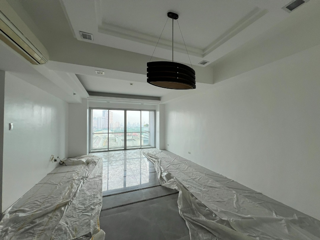 FOR SALE - Unit in St. Francis Shangri-La Place, Mandaluyong City ...