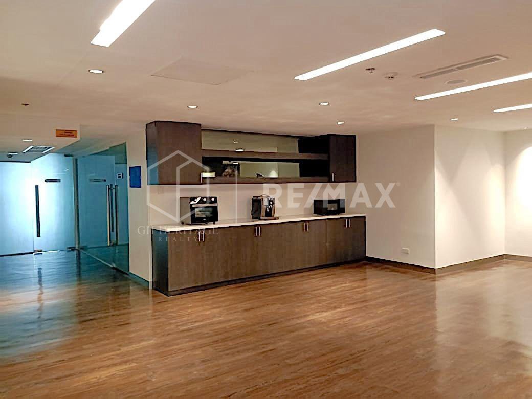 GH - FOR SALE: 114 SQM Office Space in Alveo Financial Tower, Makati, Property, For Sale ...
