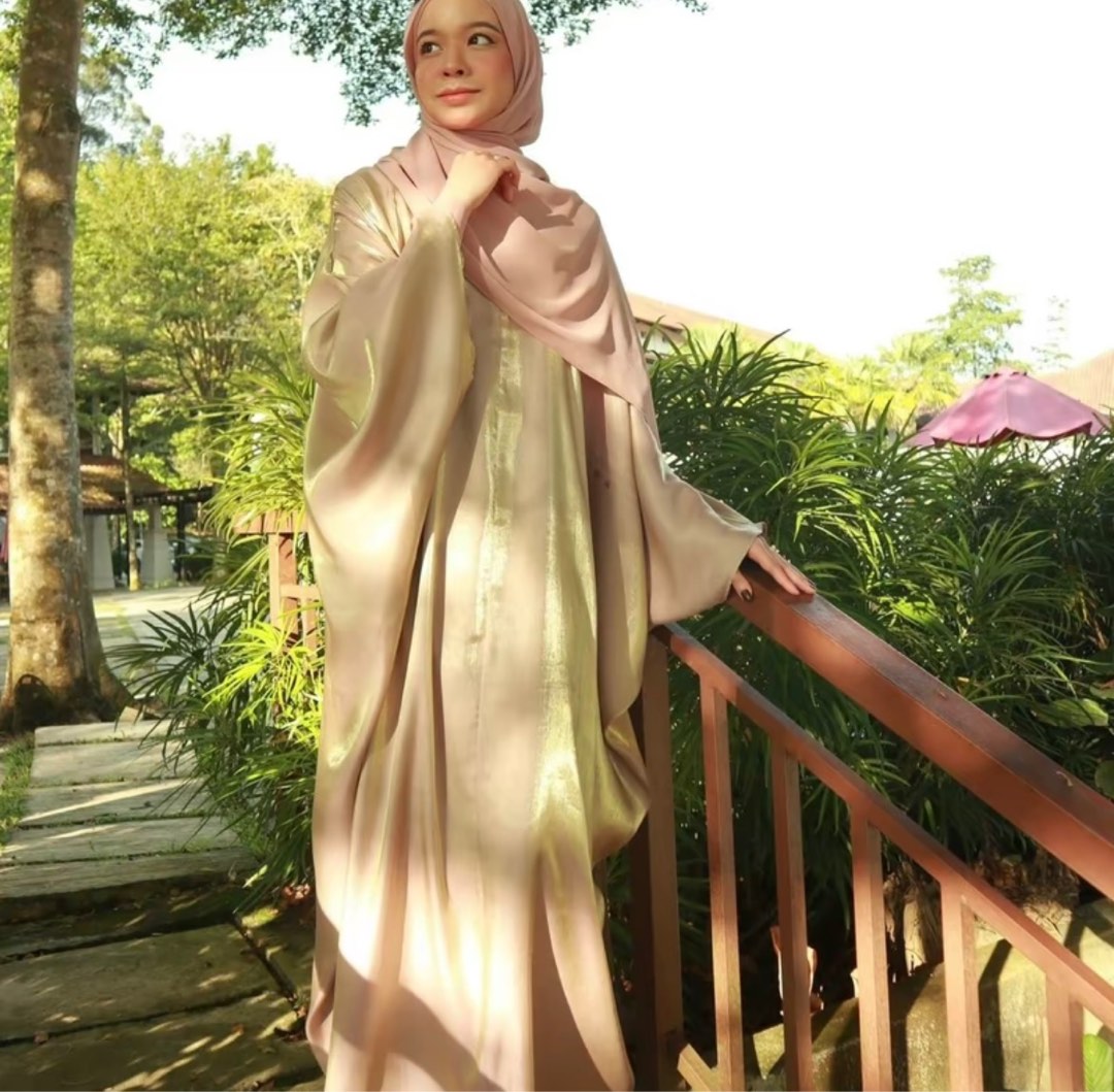 Hajja Abaya Raya, Women's Fashion, Muslimah Fashion, Kaftans & Jubahs ...